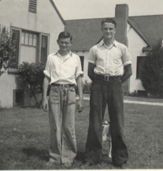 PO2 DOUGLAS HOLCOMB TEW